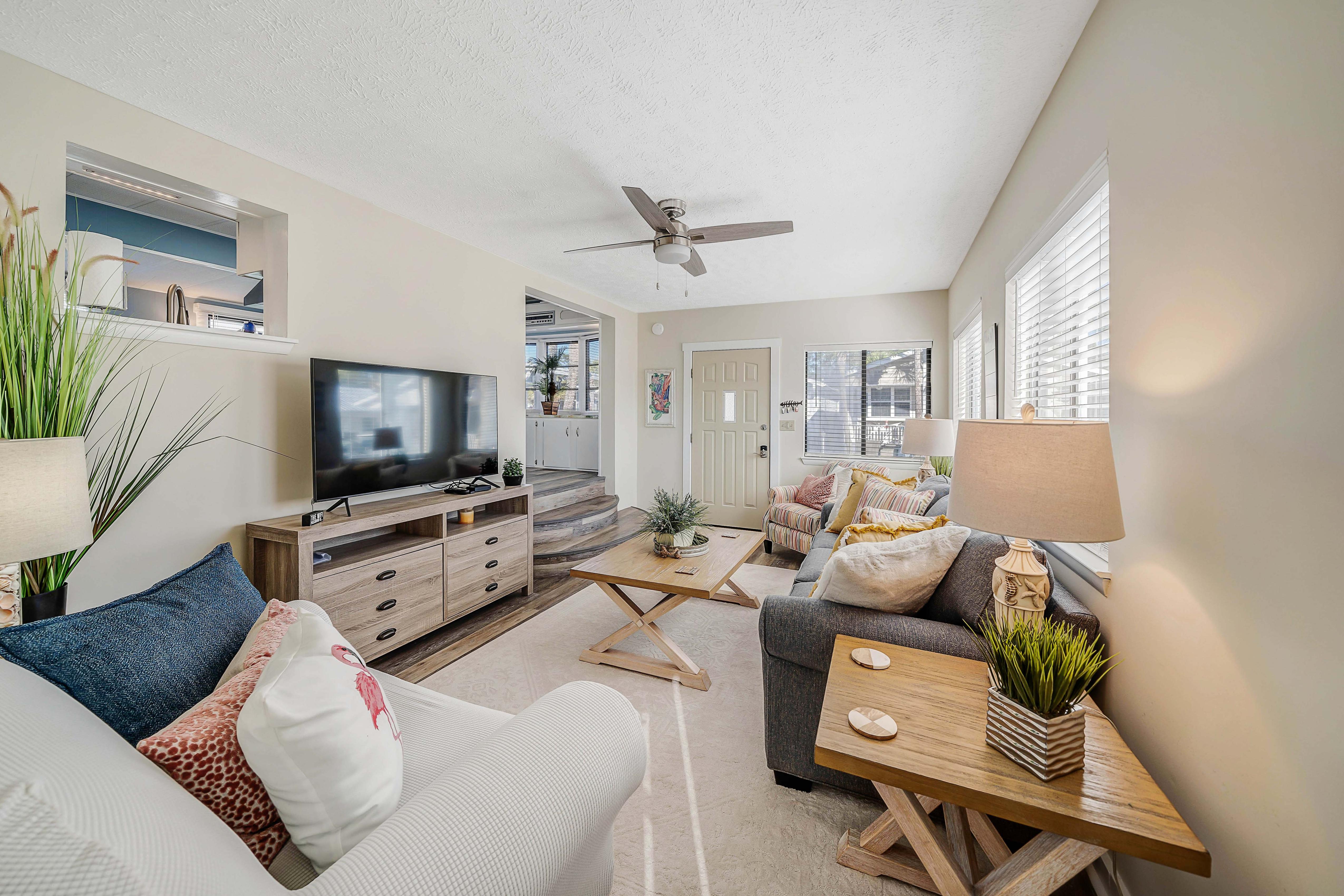 455 Marlin Dr Venture Out | Venture Out Rentals PCB