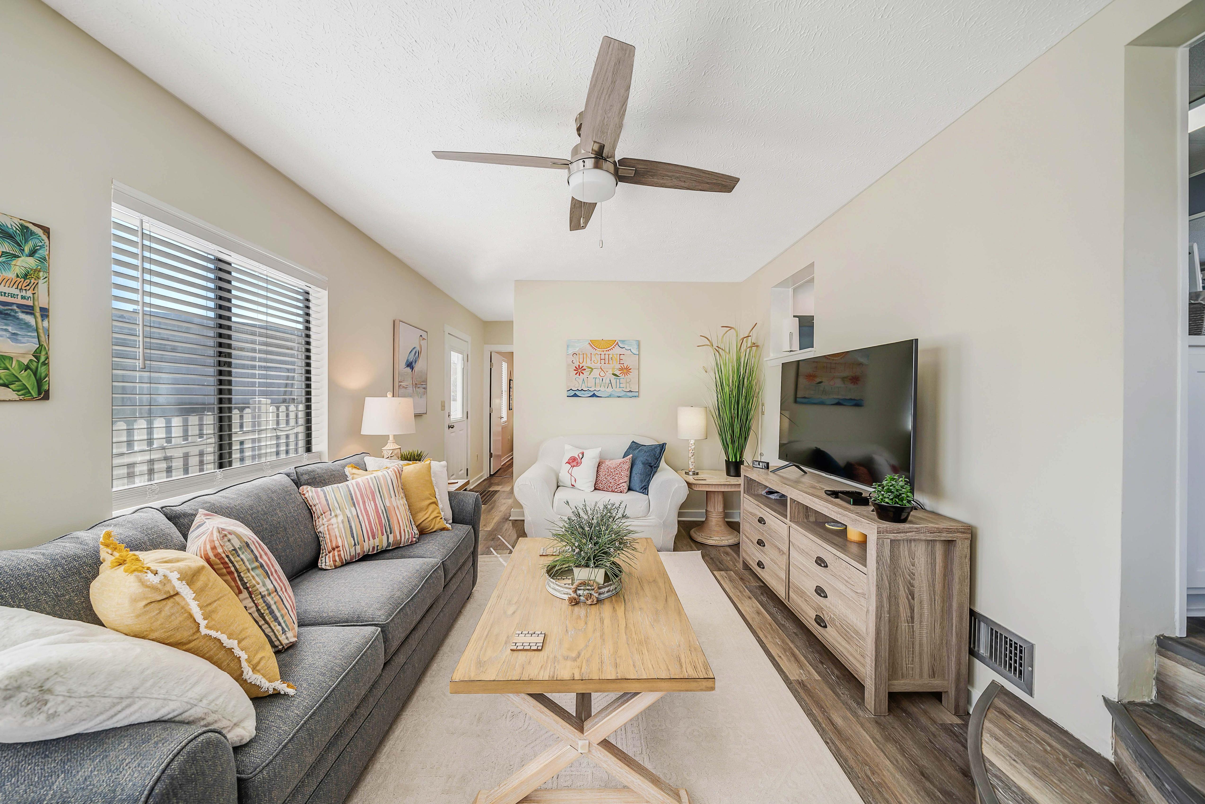 455 Marlin Dr Venture Out | Venture Out Rentals PCB