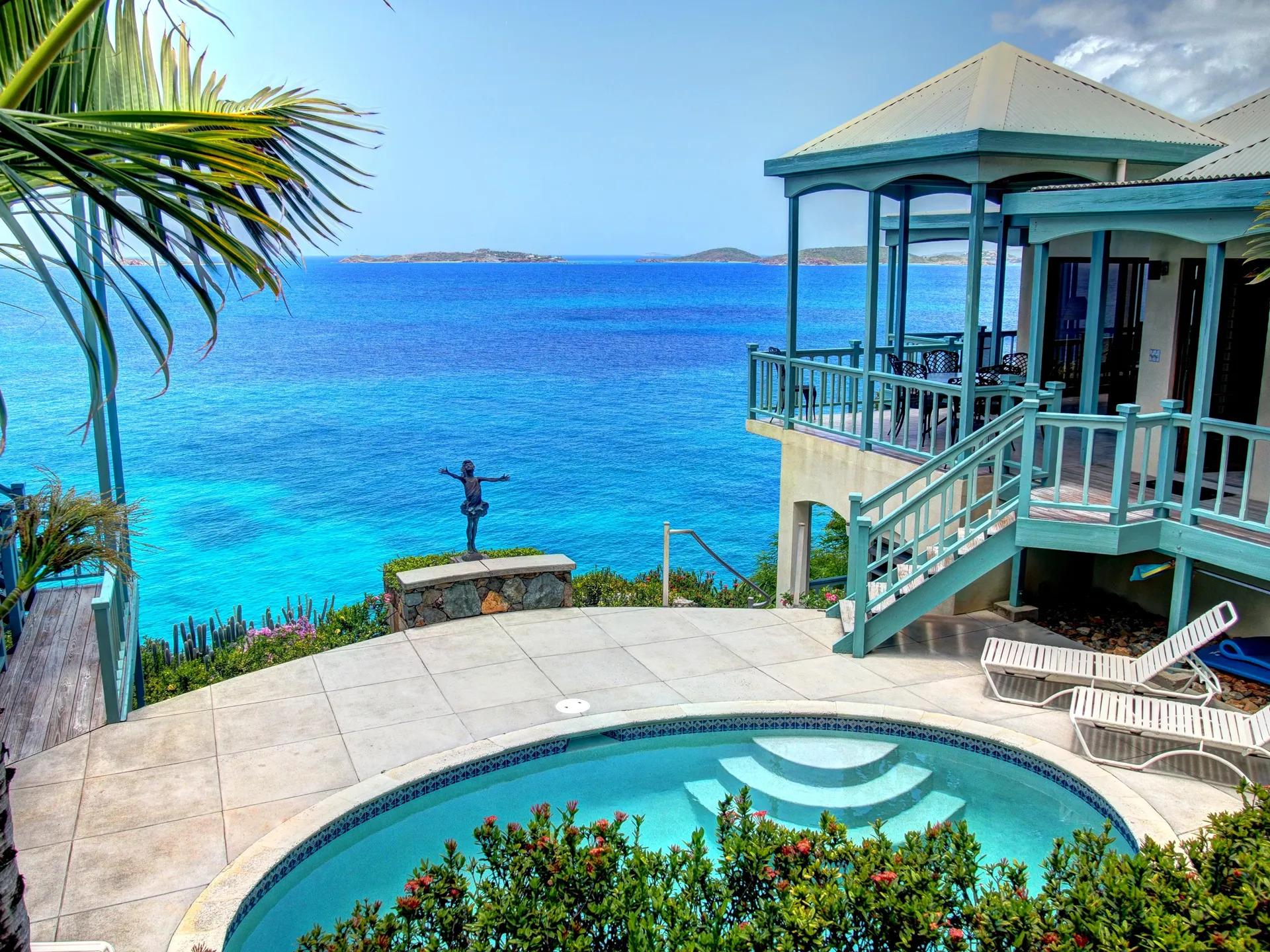 Water Cliff Villa | Island Vacations