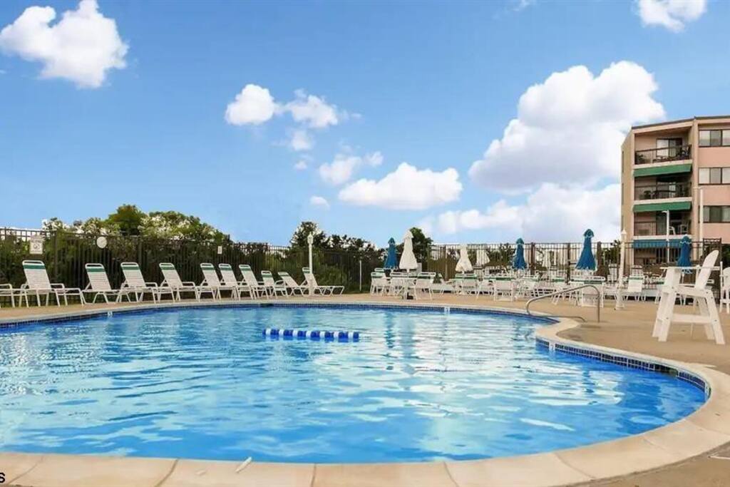 Ocean Frontier at Brigantine Beach Club | rentbrigantine.com