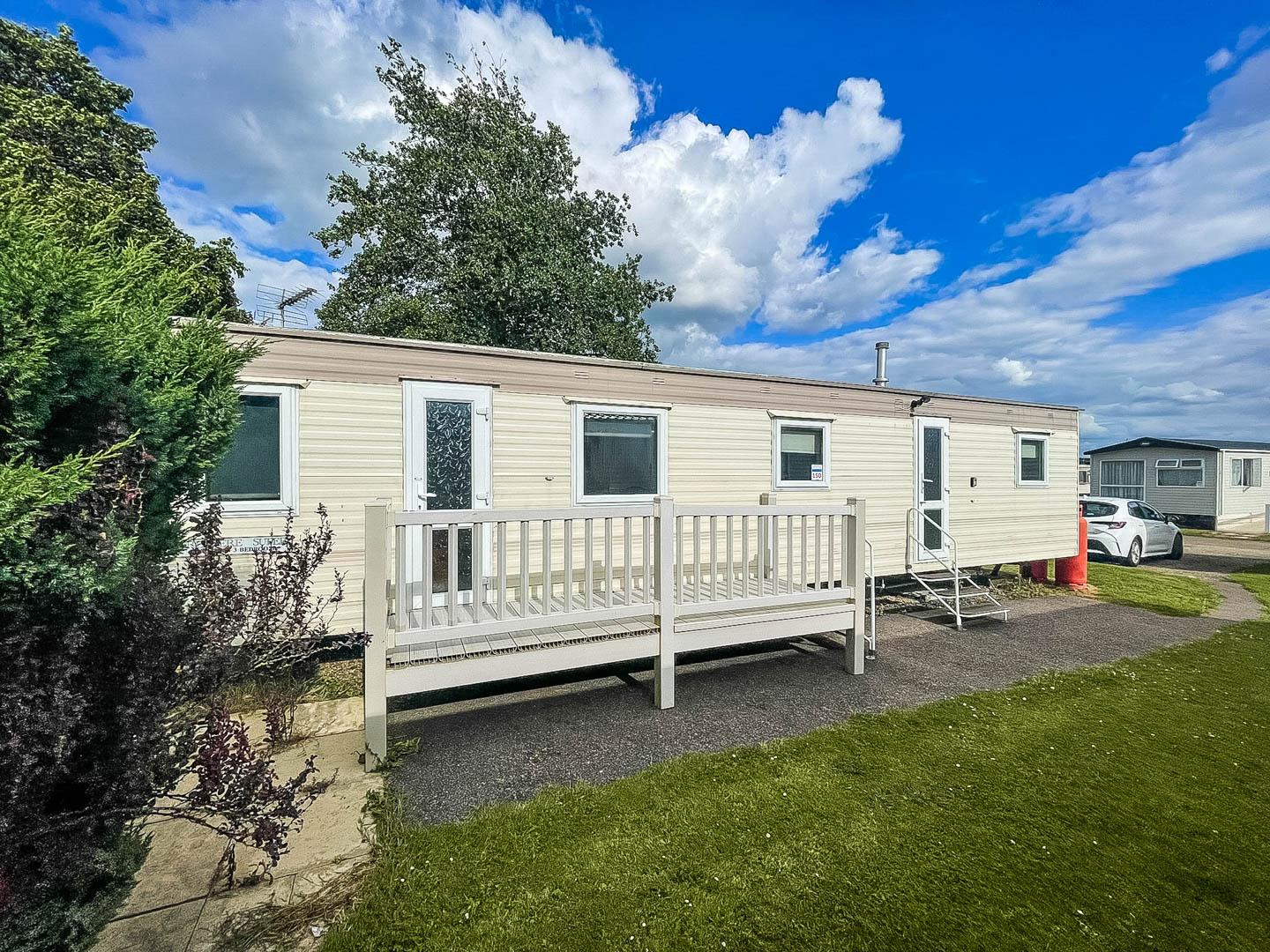 19150S – Summerfields, 3 bed, 4 berth caravan with decking. Ruby rated ...