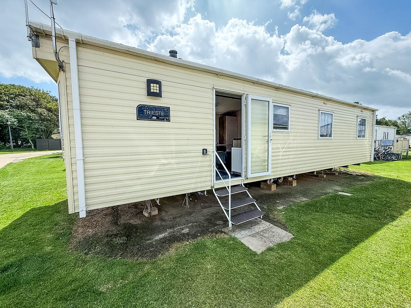 20154BS⭐ – Broadlands, 3 bed, 8 berth caravan with D/G and C/H. Ruby ...