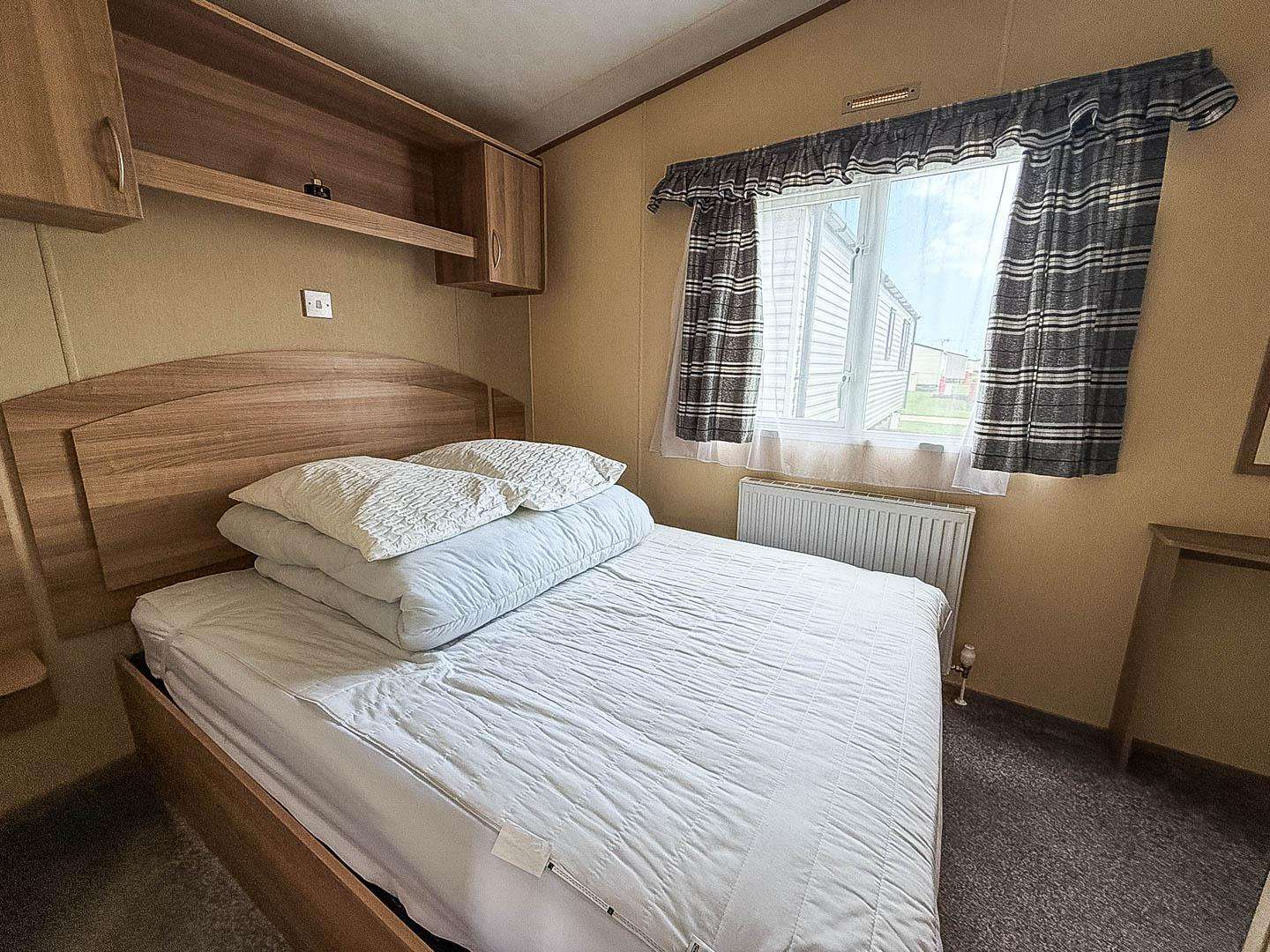 20012BS⭐ – Broadlands, 3 bed, 6 berth caravan with D/G and C/H. Ruby ...