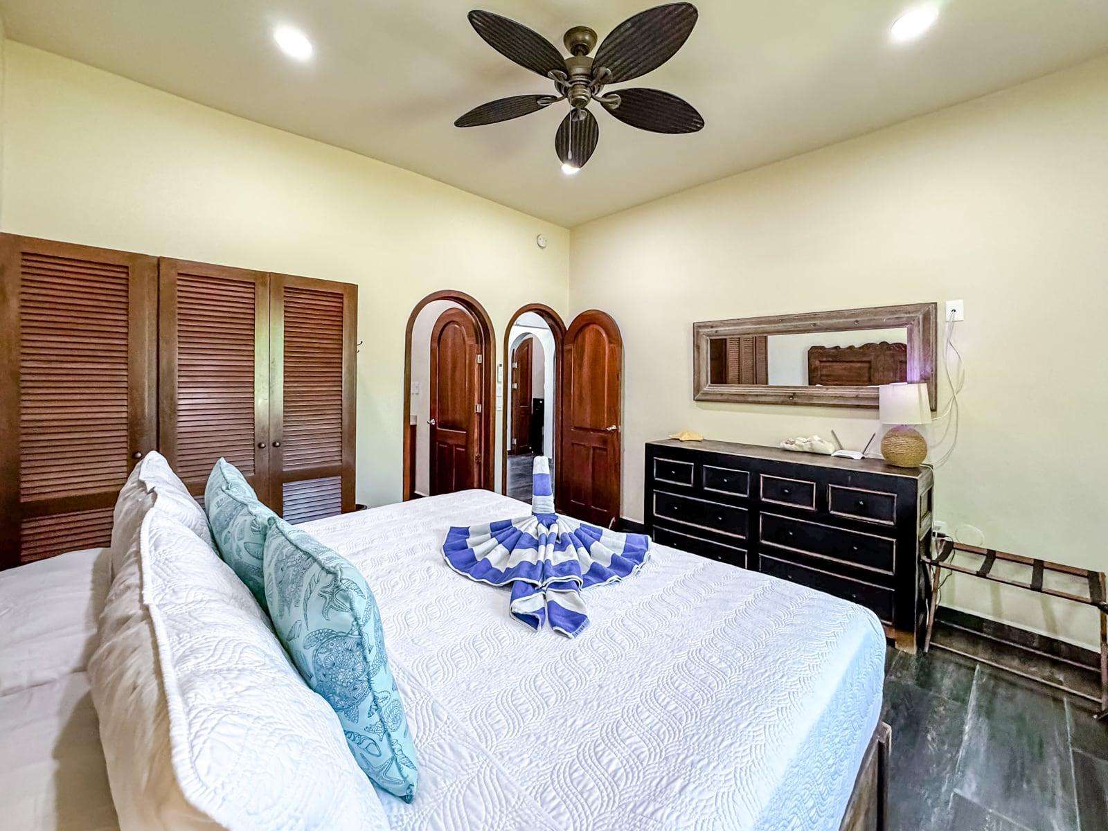 Casa Luna Azul | Everything Isla