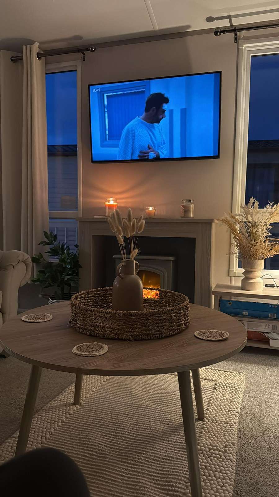 22044G – Gannet area, 3 bed, 8 berth caravan with wrap-around decking ...