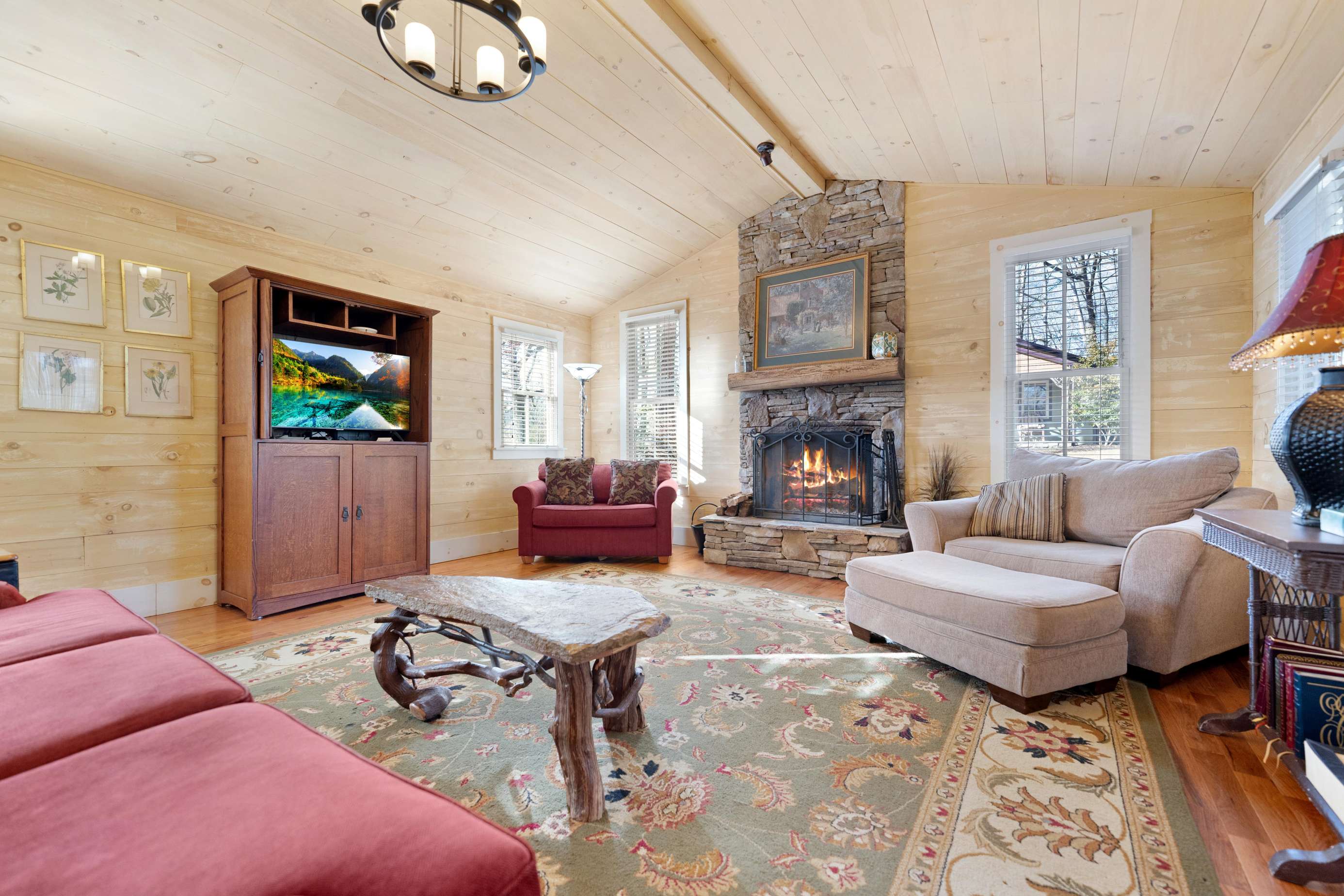 Morgan Cottage | The Farm Cabins