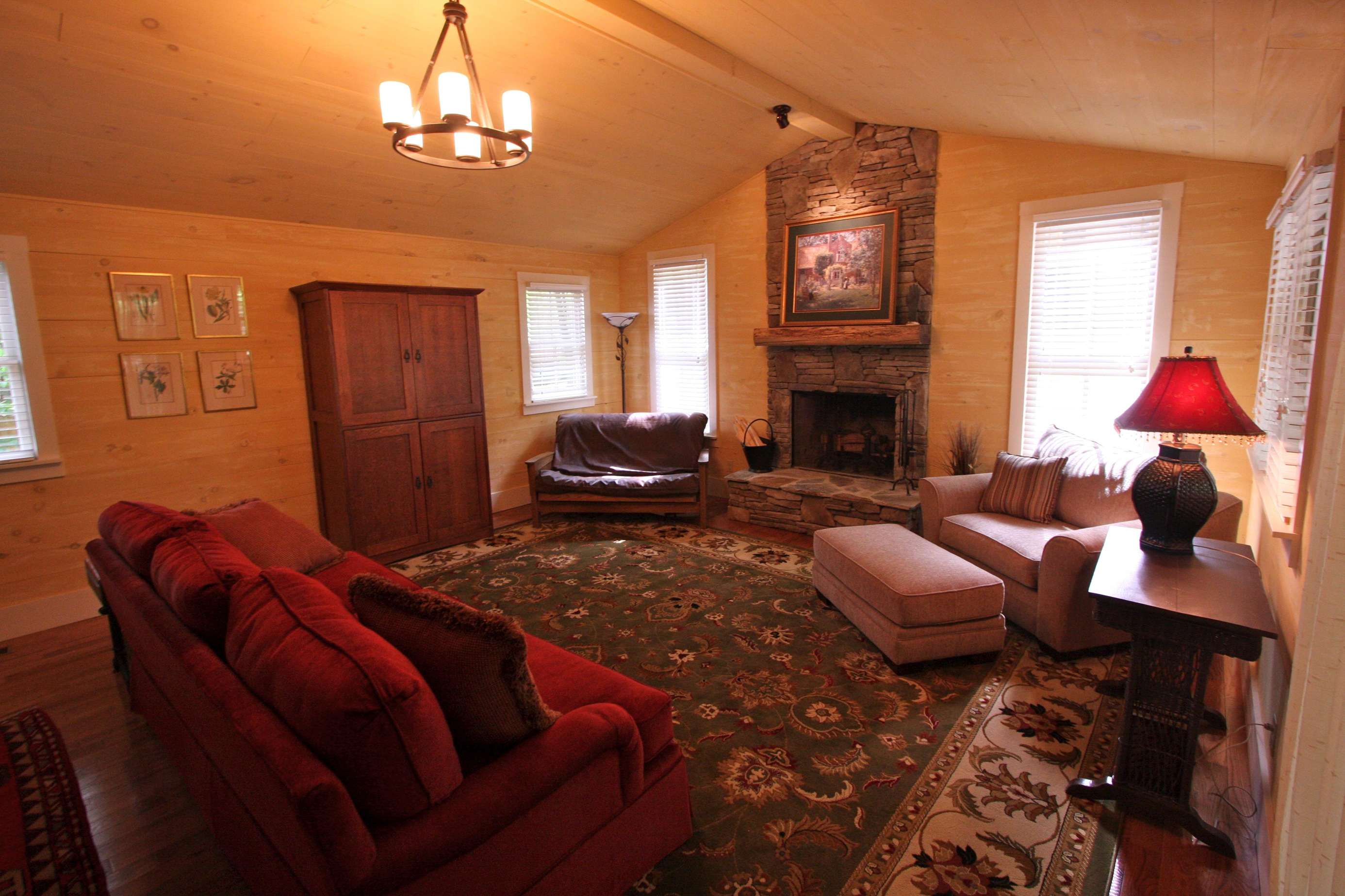 Morgan Cottage | The Farm Cabins