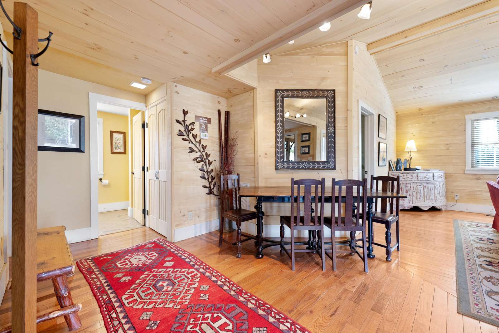 Morgan Cottage | The Farm Cabins