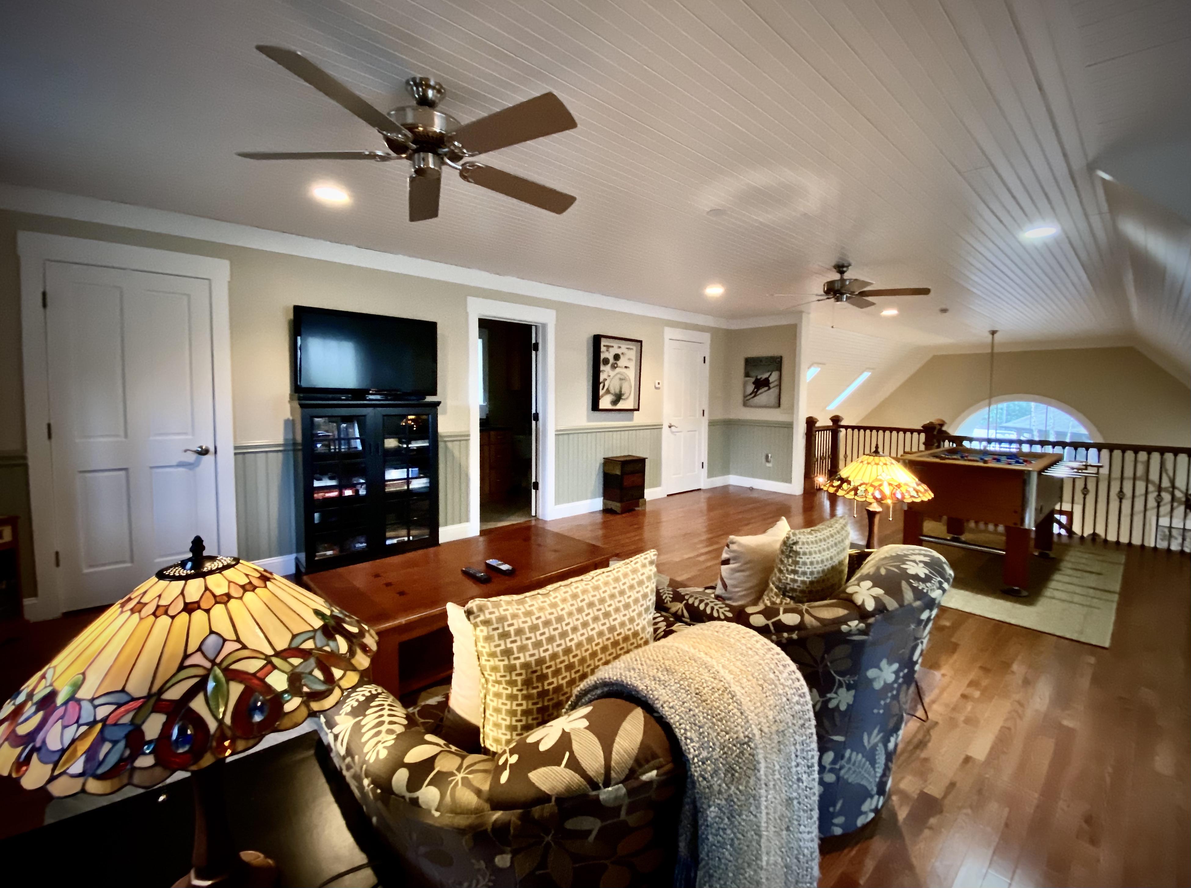 Watia Creekside – Luxury Retreat | NC Mountains Realty