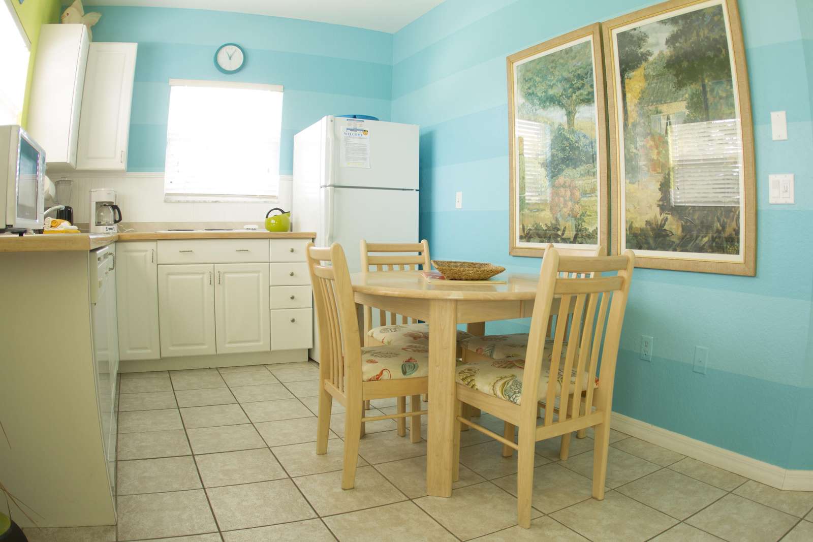 Homepage - Sunset Royale