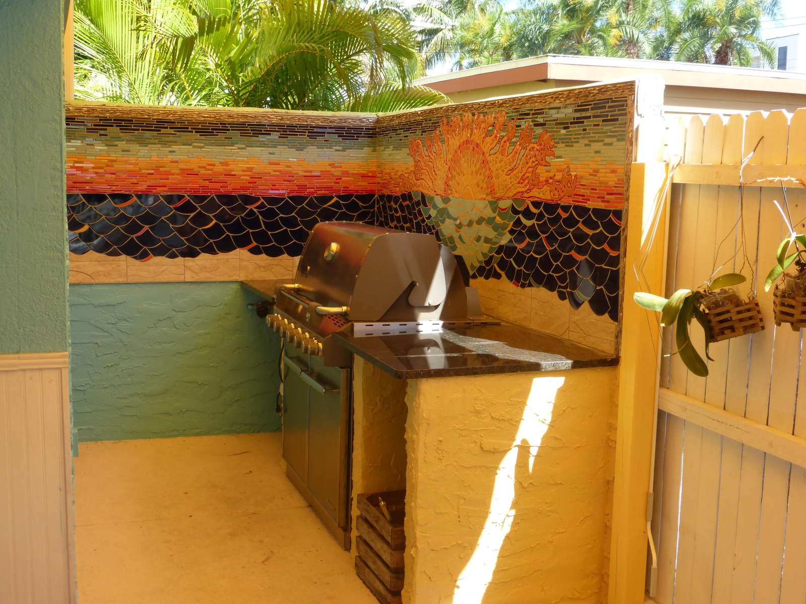 Homepage - Sunset Royale