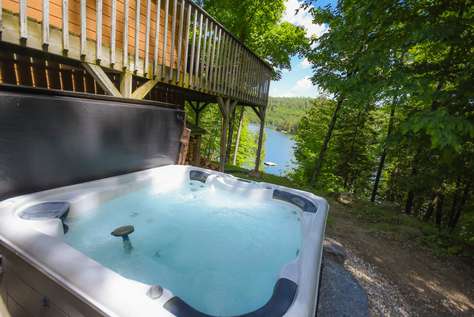 Harvest Moon Cottage – Peaceful Waterfront Retreat