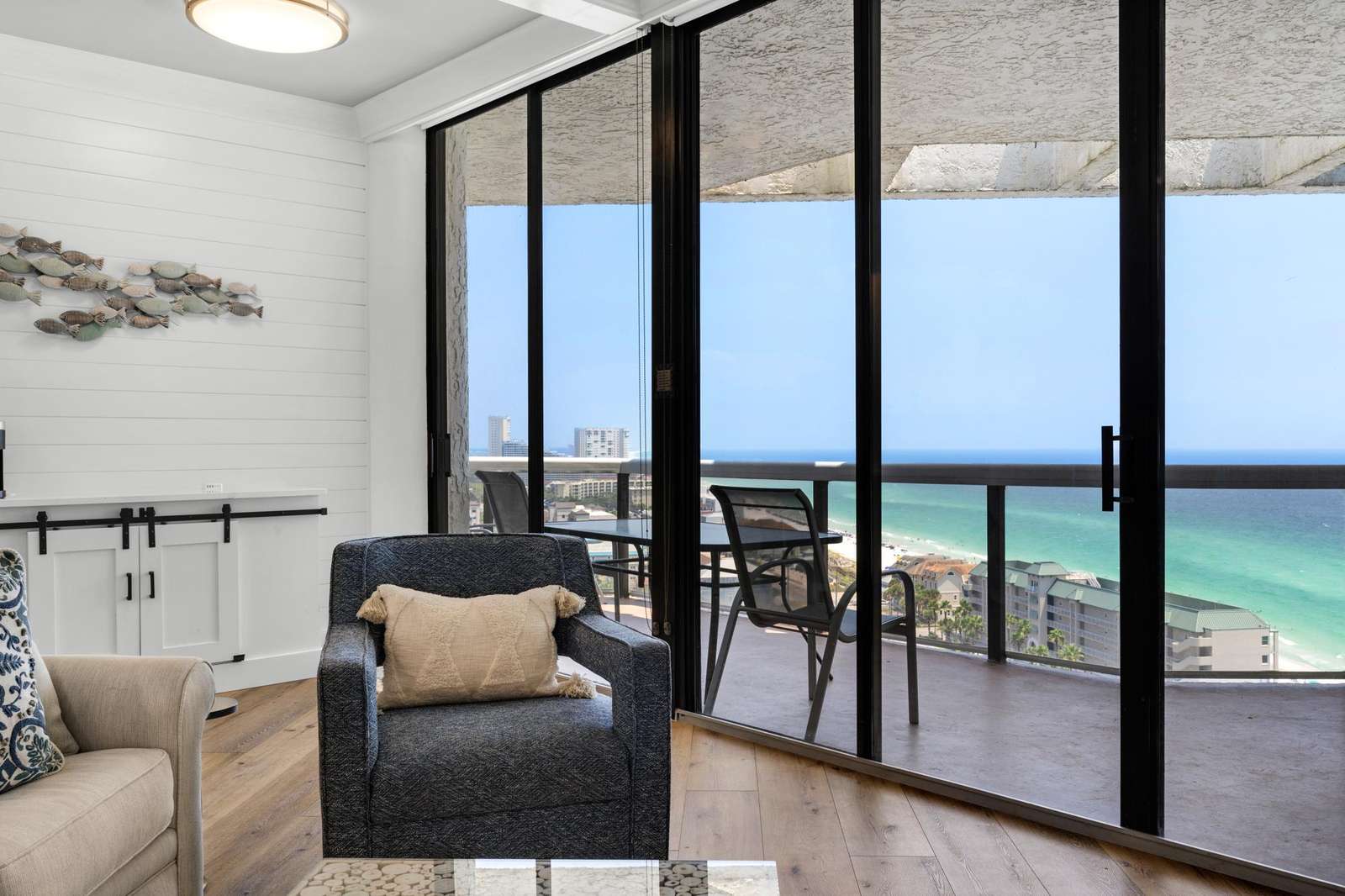Surfside Resort Unit 1607 | Destination Sun Vacation Rentals