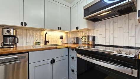 Diamond Head 902 Studio w/Kitchen – Diamond Head Beach Hotel & Residences
