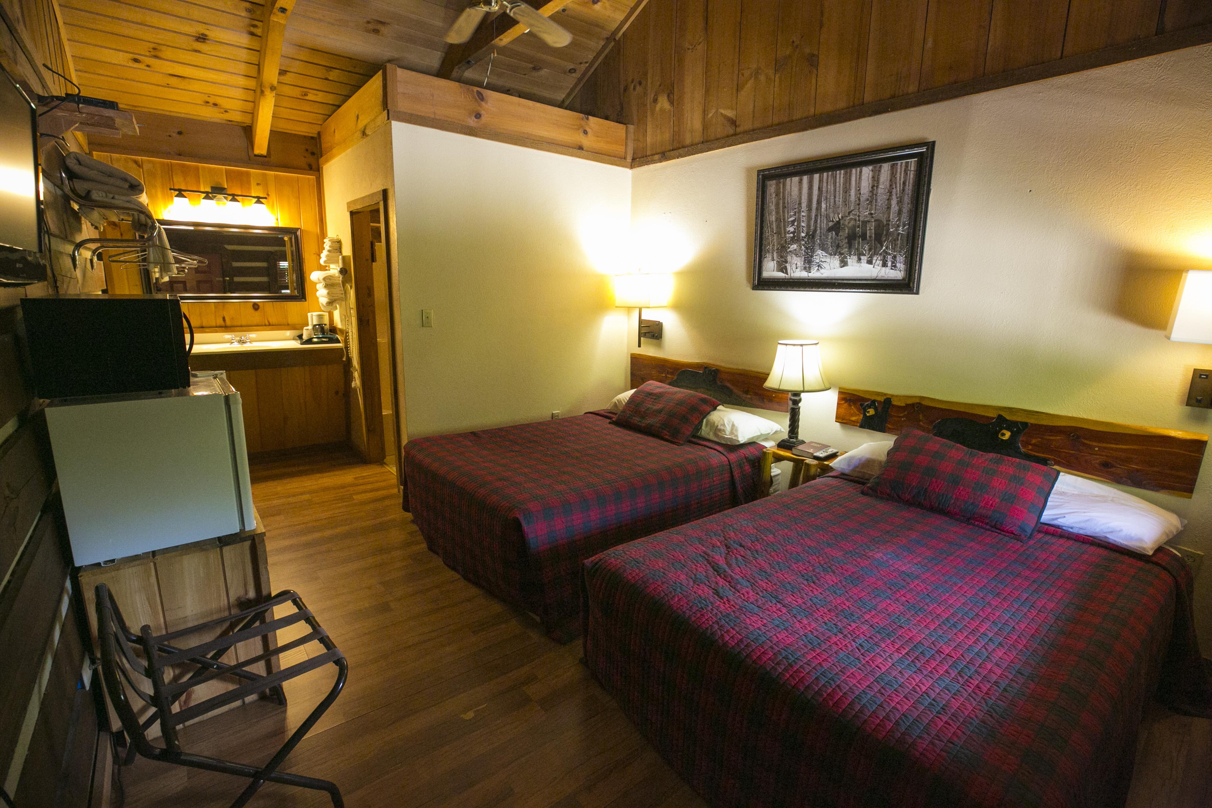 Double Room | Scenic Cabin Rentals
