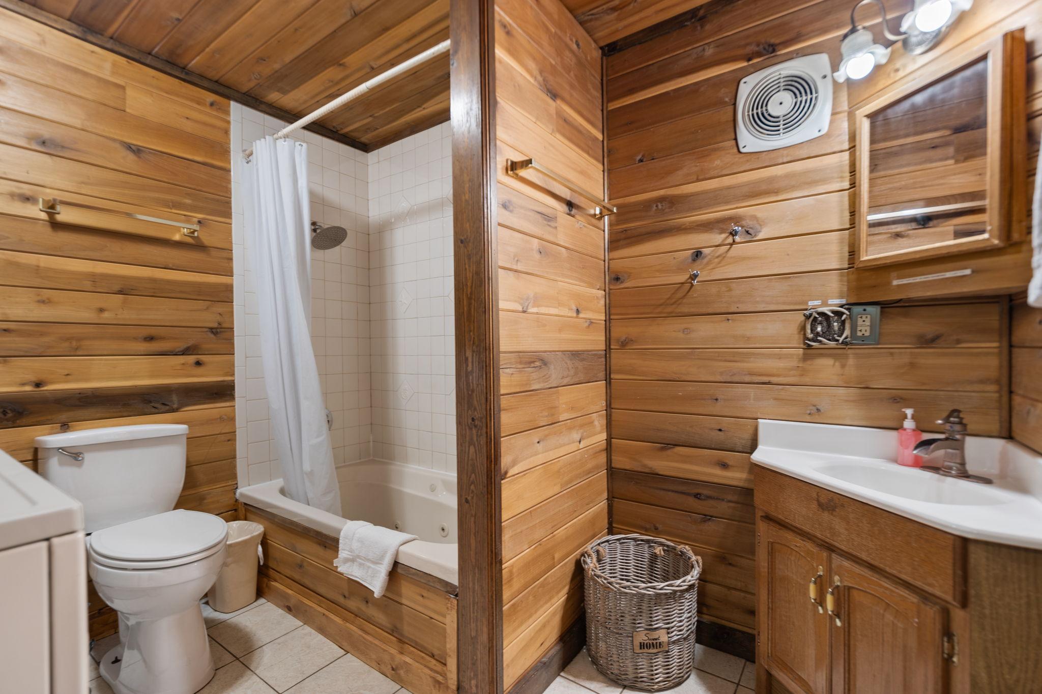 Crow’s Nest | Scenic Cabin Rentals