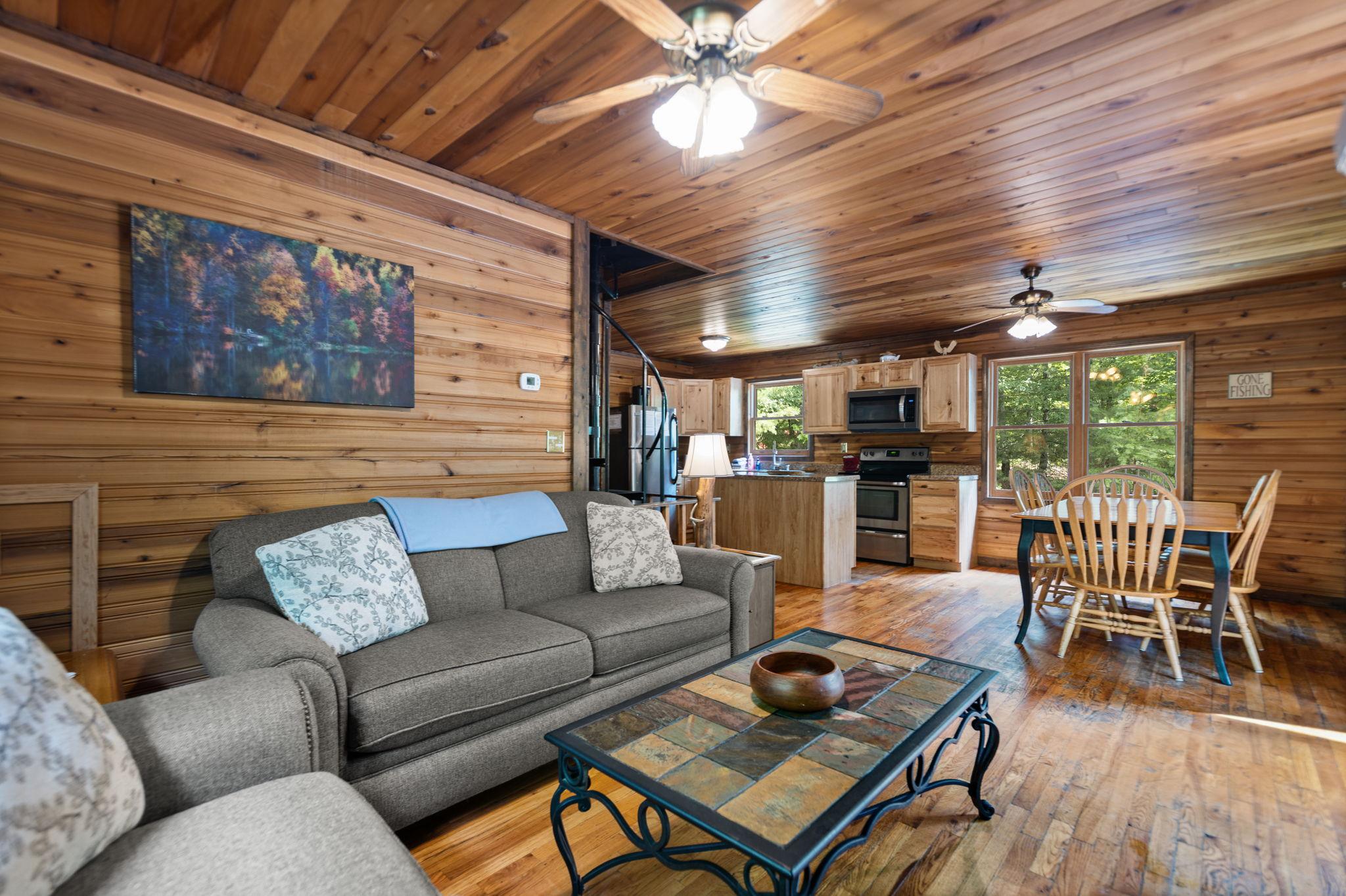 Crow’s Nest | Scenic Cabin Rentals