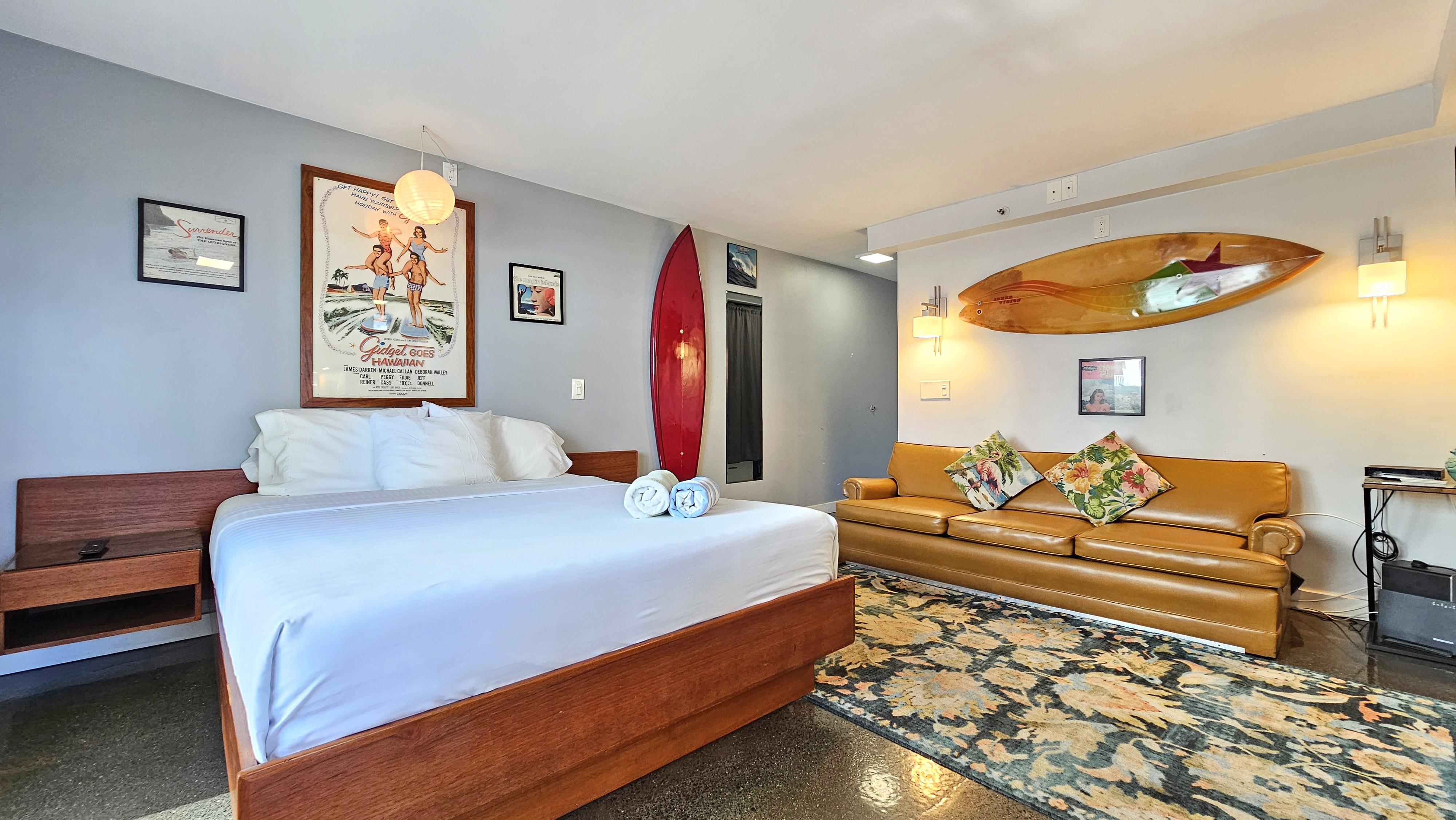 ALOHA-WAIKIKI RETRO BEACH DREAMS 71 | Aloha Waikiki Vacation Rentals ...