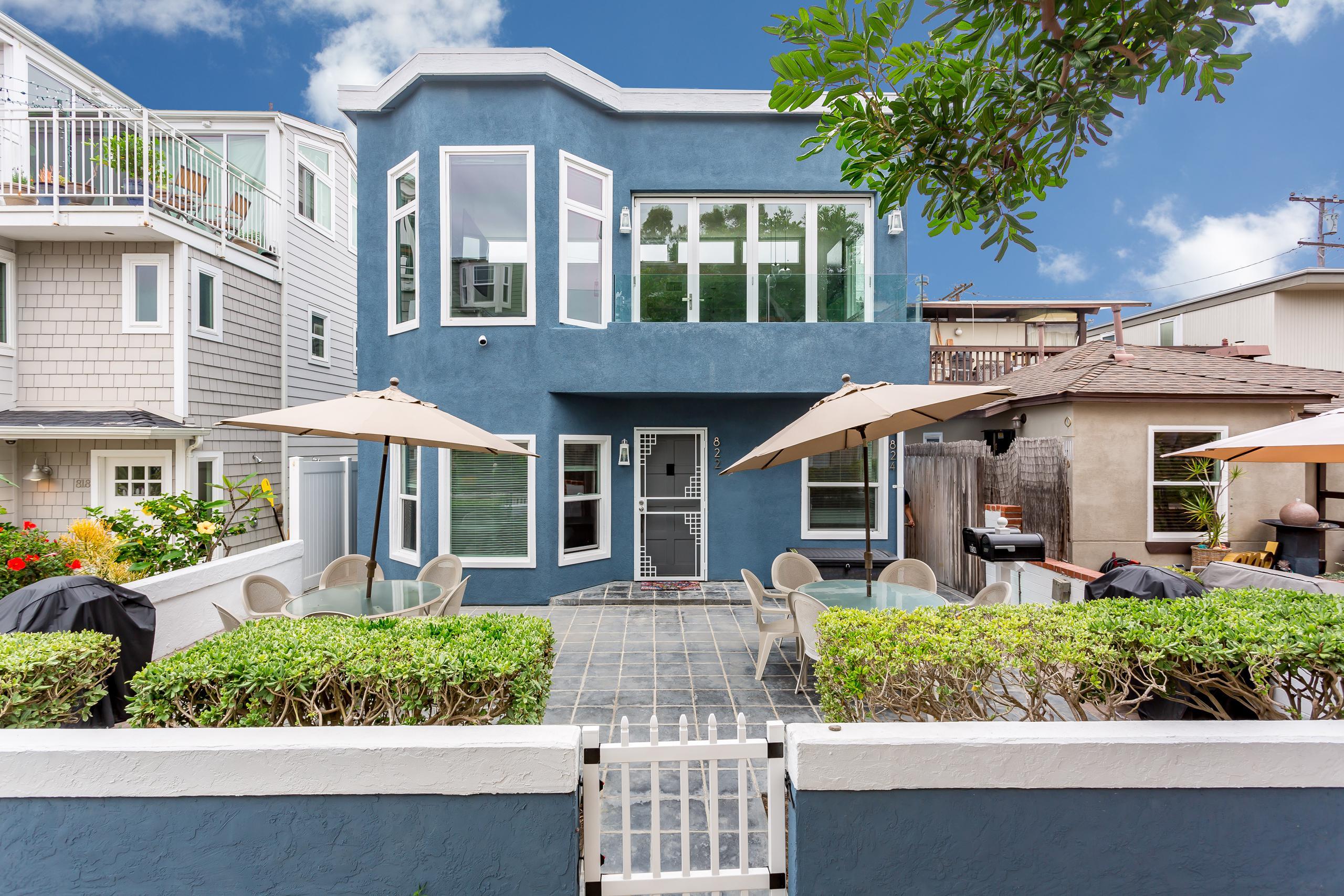 Allerton 3 – Spectacular Beach Home | Magical Mission Beach