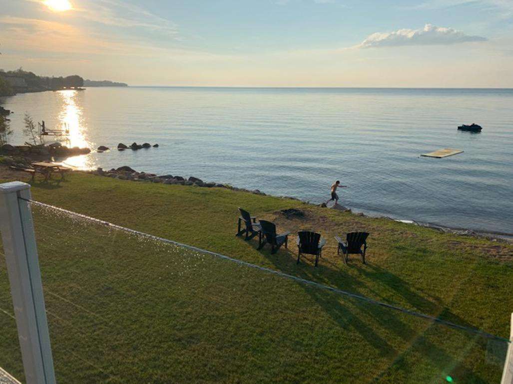 On G'Bay - Jayne's Cottages | Luxury Muskoka Rentals