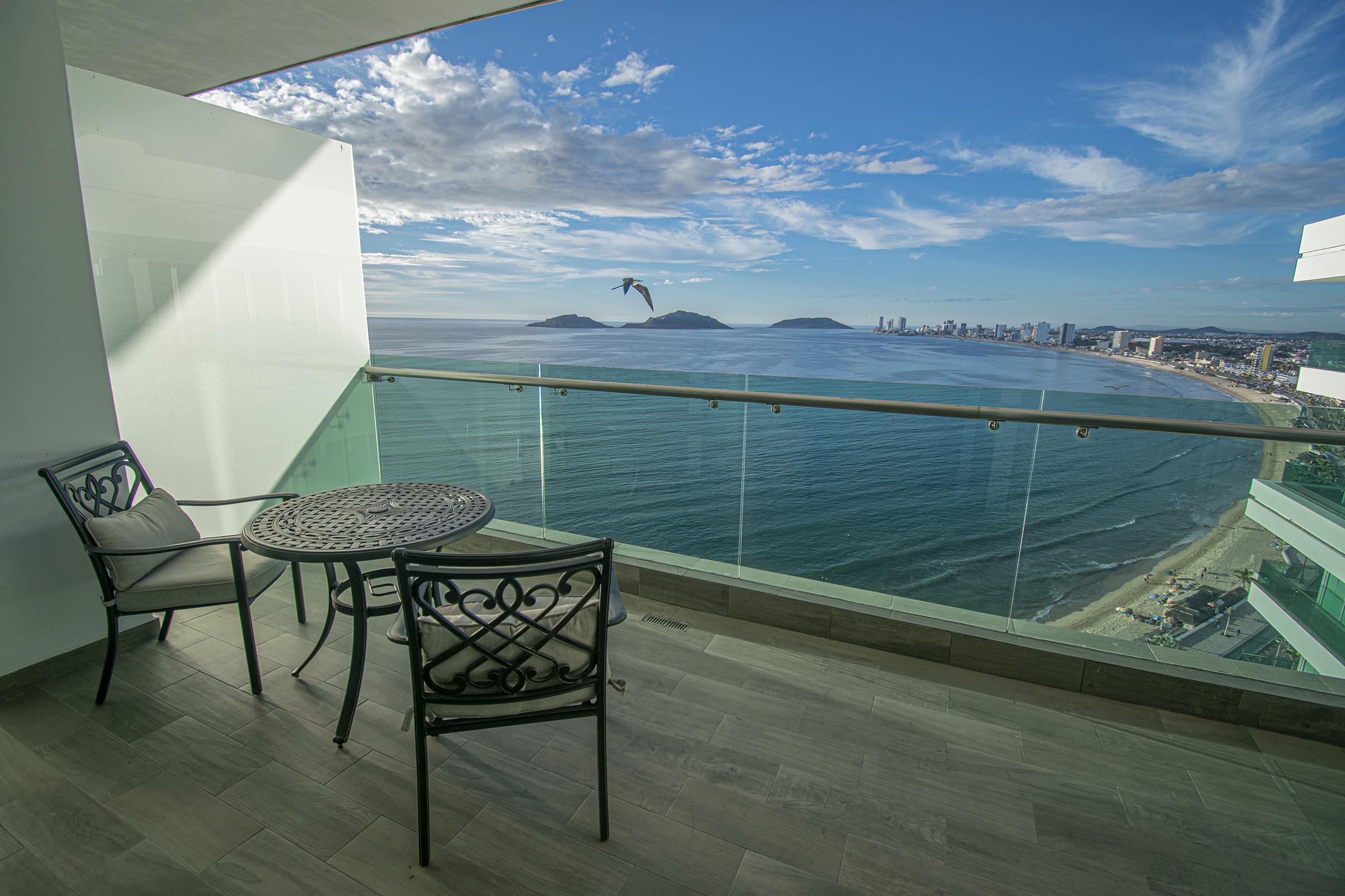 Torre eMe Oceanfront Condo #1502 with Pool | Mazatlan4Rent