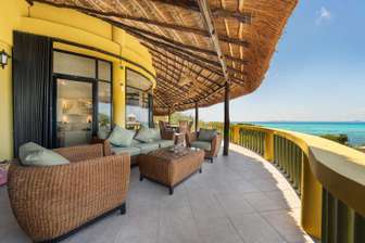 Villa Valera | Everything Isla