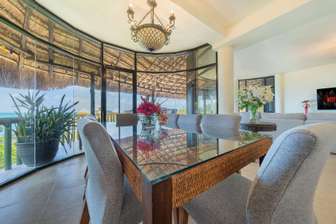 Villa Valera | Everything Isla