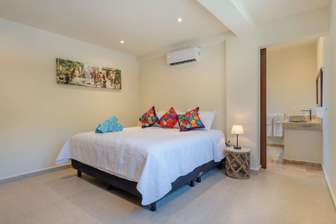 Villa Valera | Everything Isla