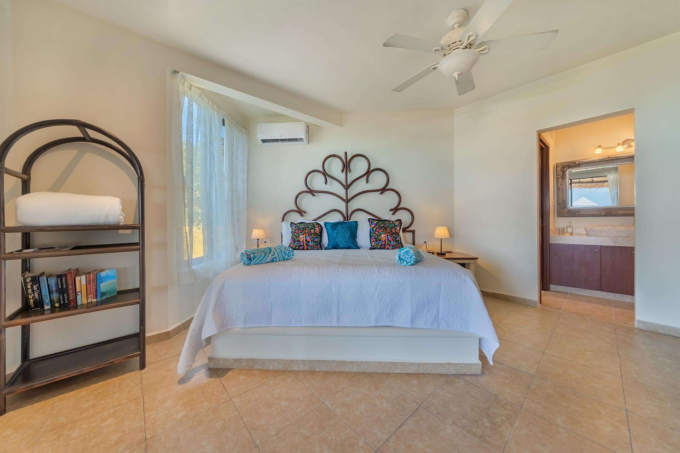 Villa Valera | Everything Isla