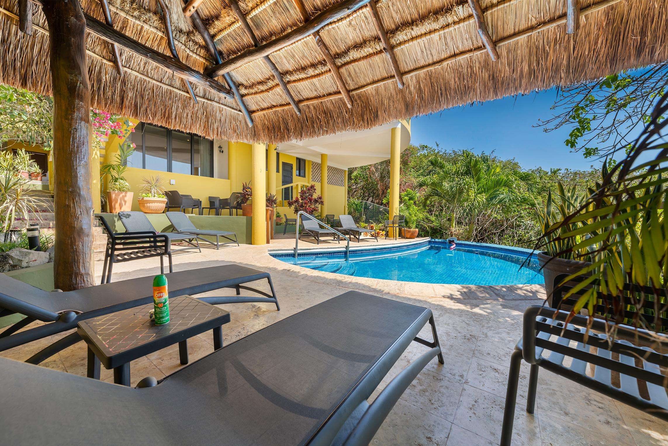 Villa Valera | Everything Isla