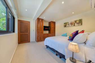 Villa Valera | Everything Isla