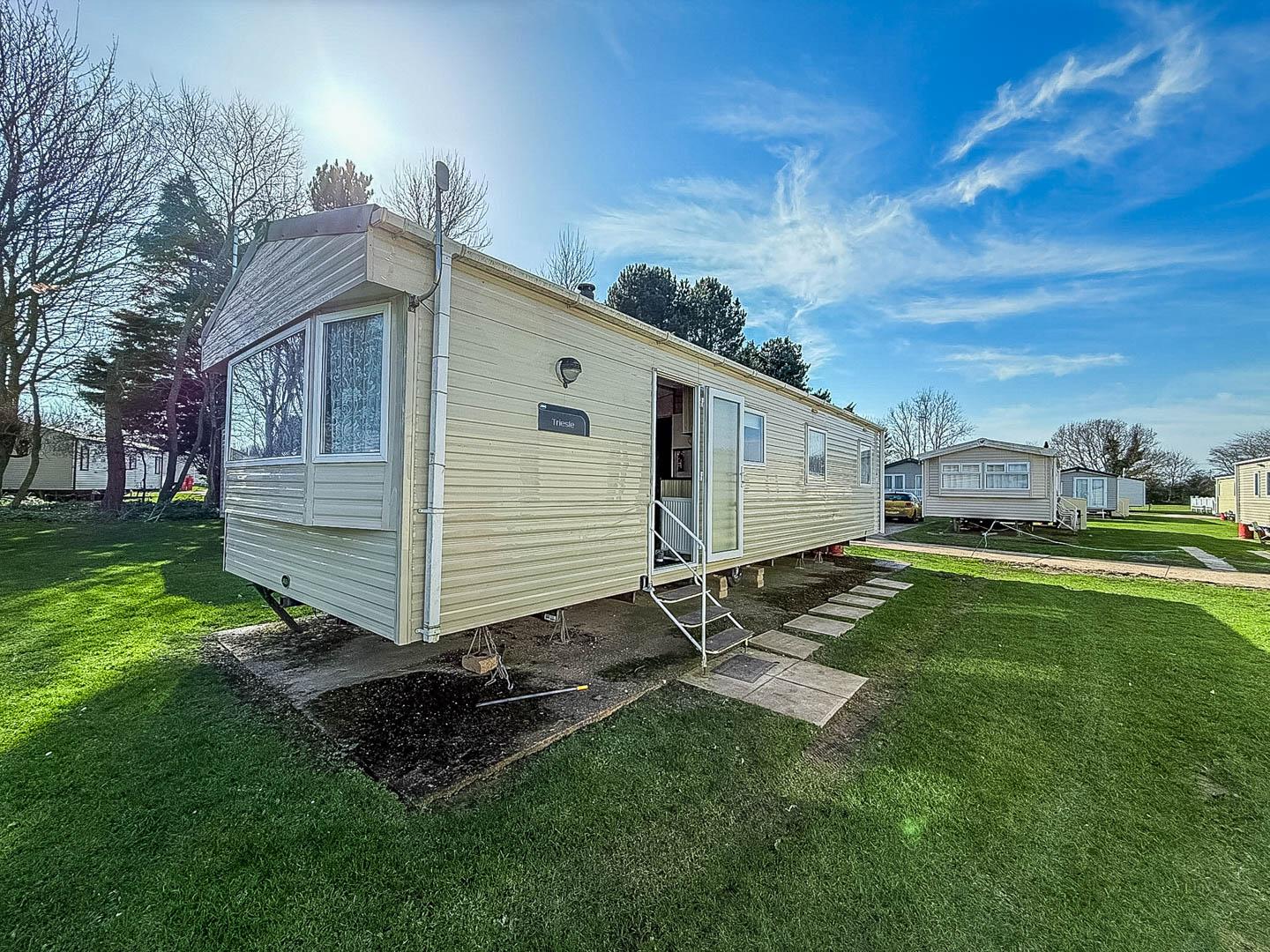 20178BS⭐ – Broadland, 3 bed, 8 berth caravan with D/G and C/H. Ruby ...