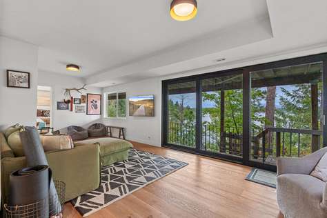 Hayden Haven Lake House – SEASONS Vacation Rentals