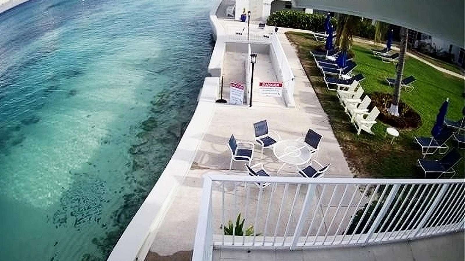 Cayman Reef Resort 32 - Seabreeze | Cayman Reef Resort