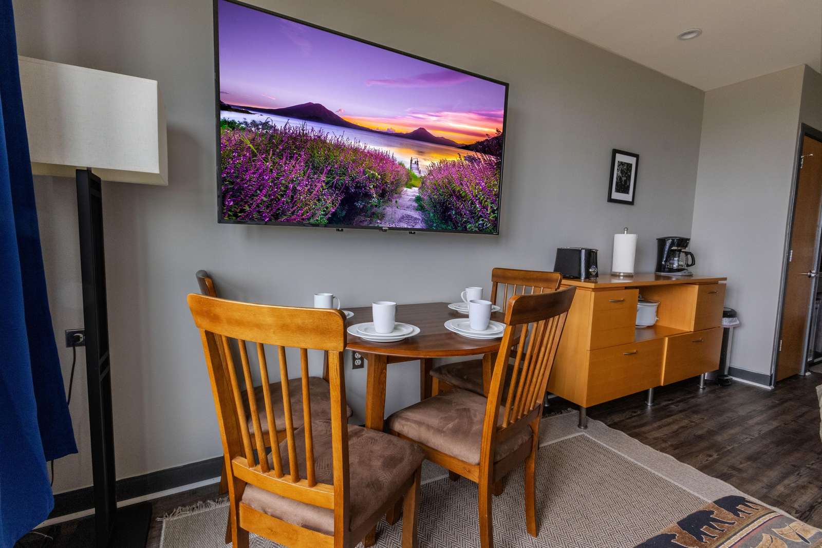 224 Expedition Station | EDH Rentals