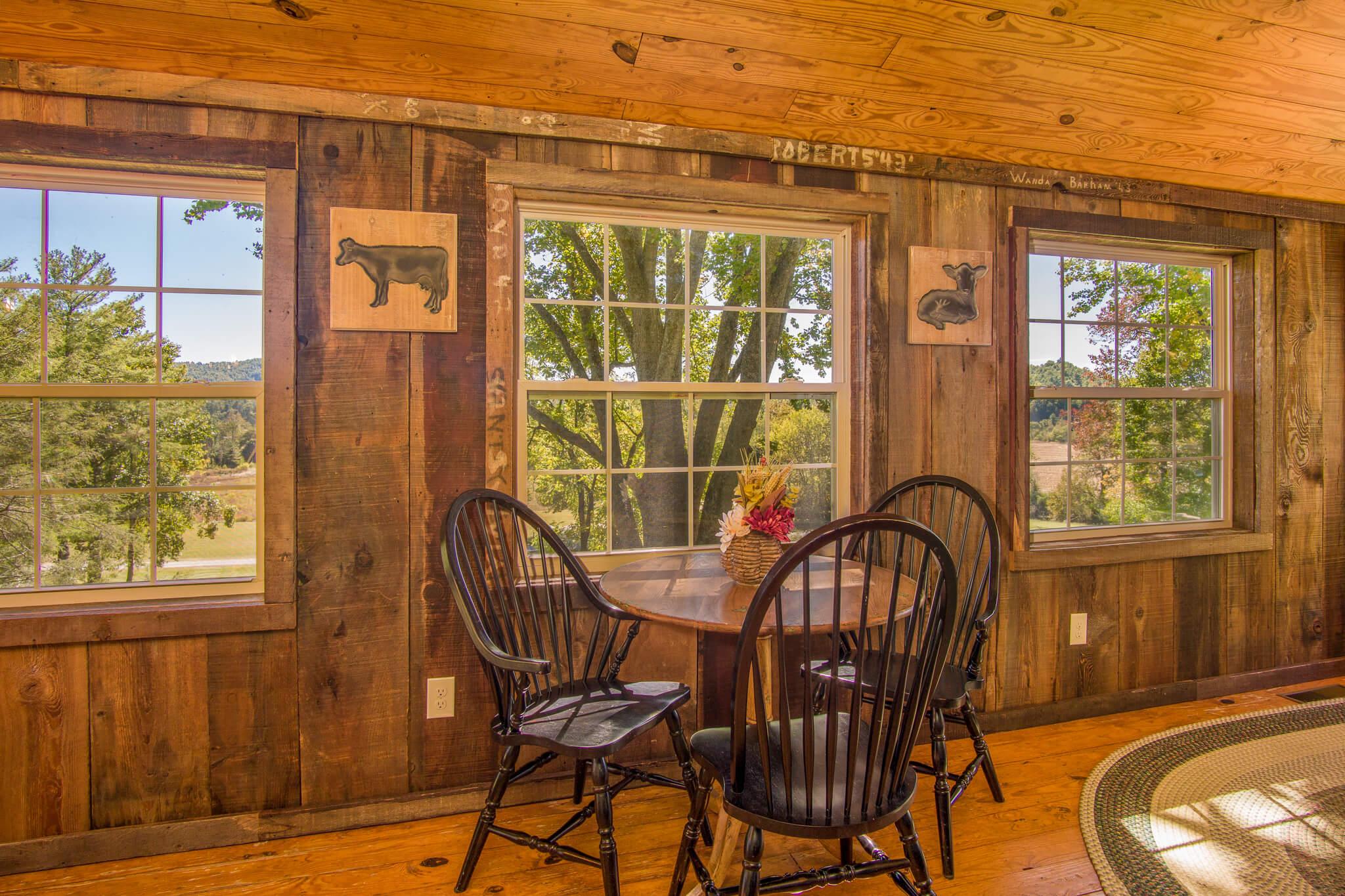 Big Log Cabin | Deerwoode Reserve