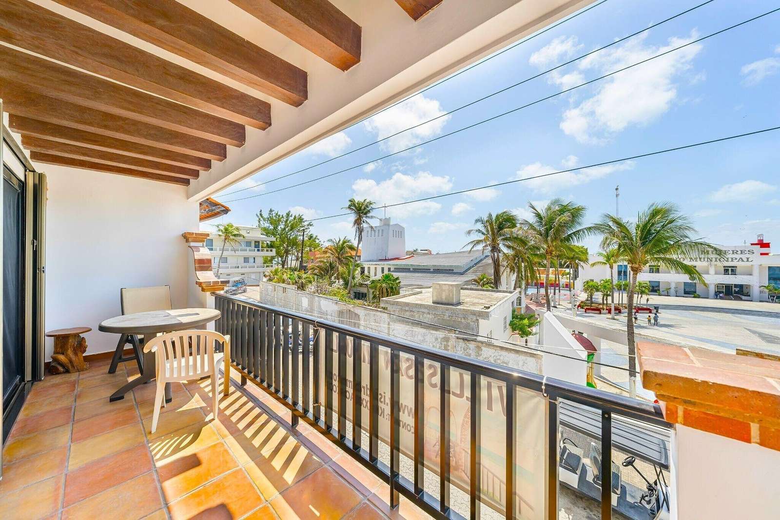 “Tijuana” Plaza View Villa | Isla Dreams