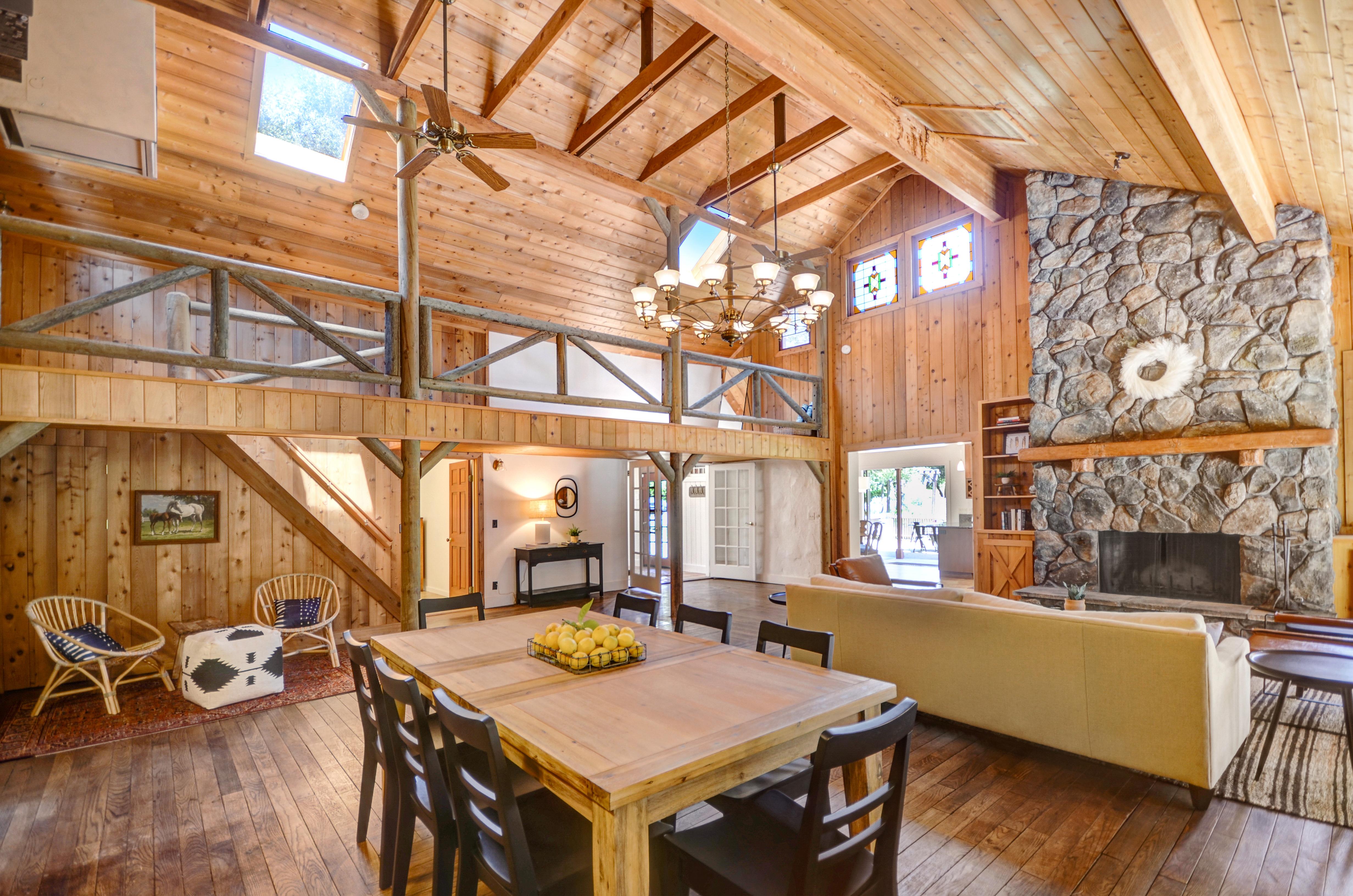 Craftsman Style Cabin in the Heart of Sonoma- Includes Wine Tasting ...