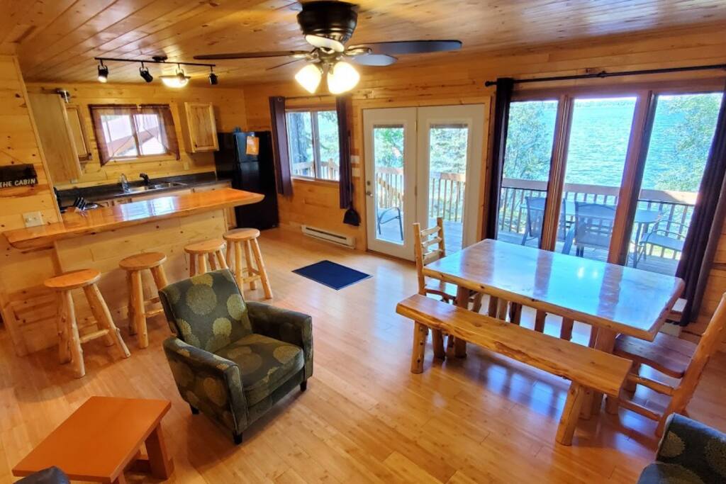 Wolf’s Den Cabin | The Harmony Beach Resort